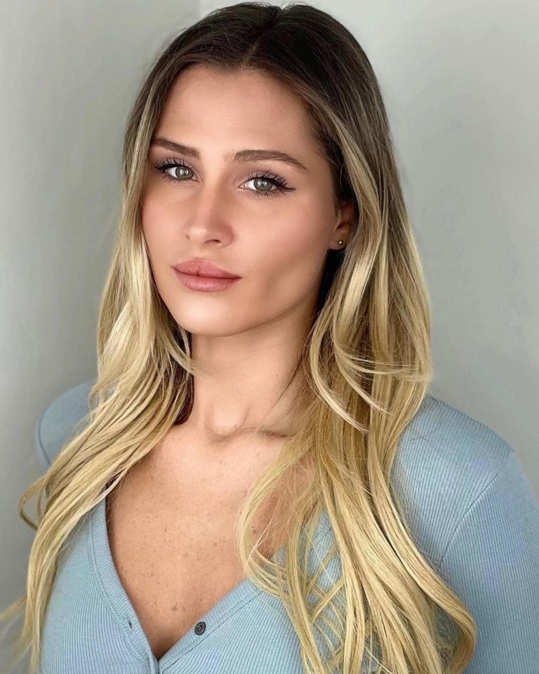 Amanda Rea Works Her Way Up Through Music And Acting - The LA Note Magazine