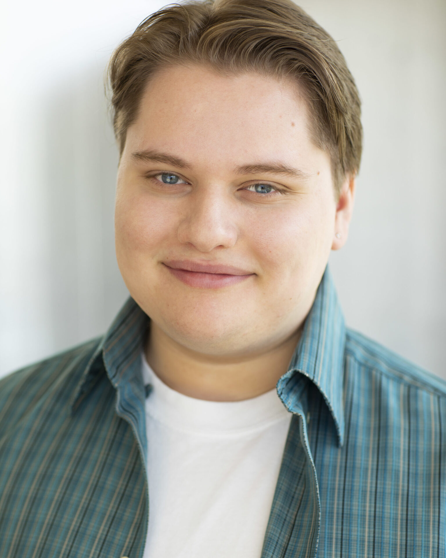 Actor Ethan Runburg: From Midwest To Hollywood - The LA Note Magazine