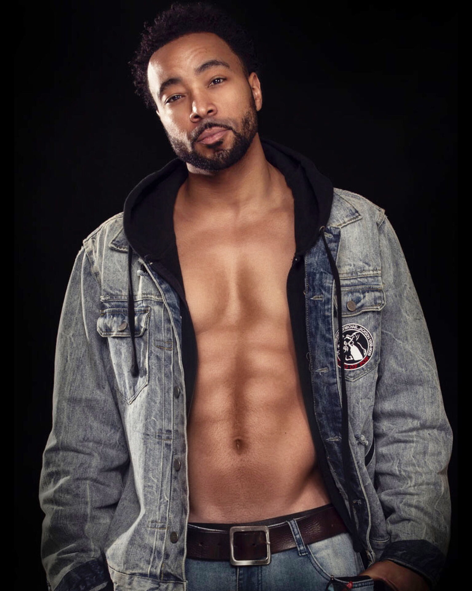 Markus Shield | Exploring Sounds And Styles Of Music - The LA Note Magazine